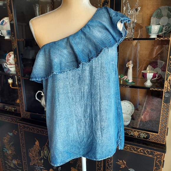 Anthropologie | Tops | Cloth And Stone One Shoulder Ruffle Denim Top ...